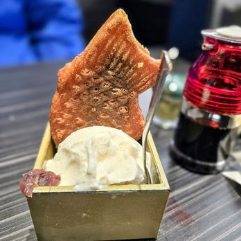 KURA REVOLVING SUSHI BAR - Updated May 2024 - 162 Photos & 100 Reviews ...