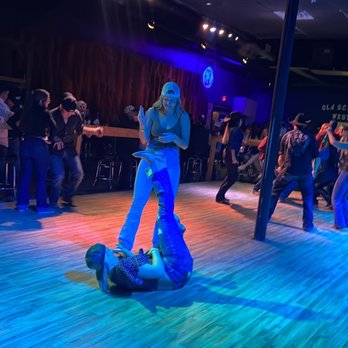 OLD SCHOOL TEXAS WEST - Updated January 2026 - 27 Photos & 10 Reviews ...