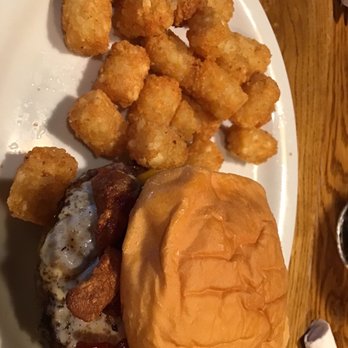 FROSTBITE ICE CREAM & MORE - Updated August 2024 - 98 Photos & 81 ...