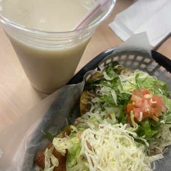 EL FAMOUS BURRITO - Updated May 2024 - 22 Photos & 55 Reviews - 6159 S ...