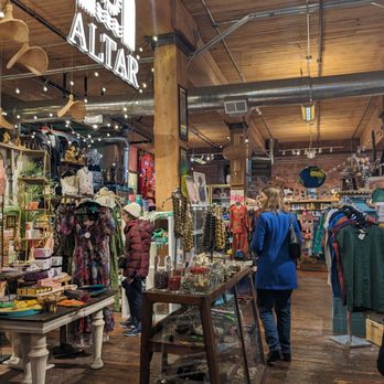 CARGO - Updated January 2026 - 306 Photos & 86 Reviews - 81 SE Yamhill ...