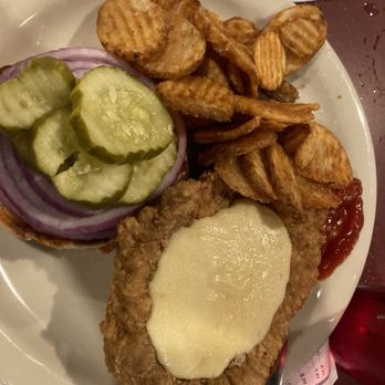 FRIENDLY TAVERN - Updated July 2025 - 396 Photos & 475 Reviews - 290 S ...