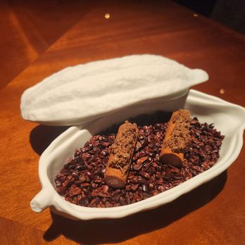 ADDISON - Updated November 2024 - 3821 Photos & 718 Reviews - 5200 ...