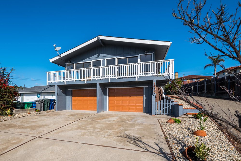 NANCY ALLISON - TAYLOR HOVING REALTY GROUP - 13 Photos - 567 Camino ...