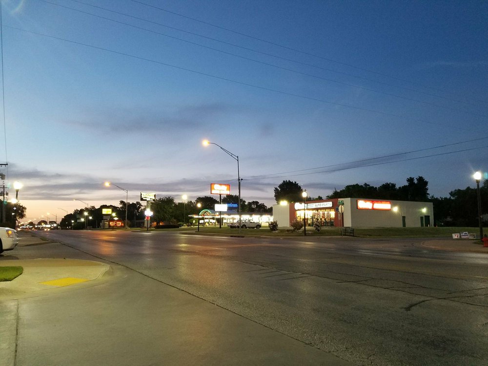 GLENPOOL - Updated January 2025 - 140 W 141st St, Glenpool, Oklahoma ...