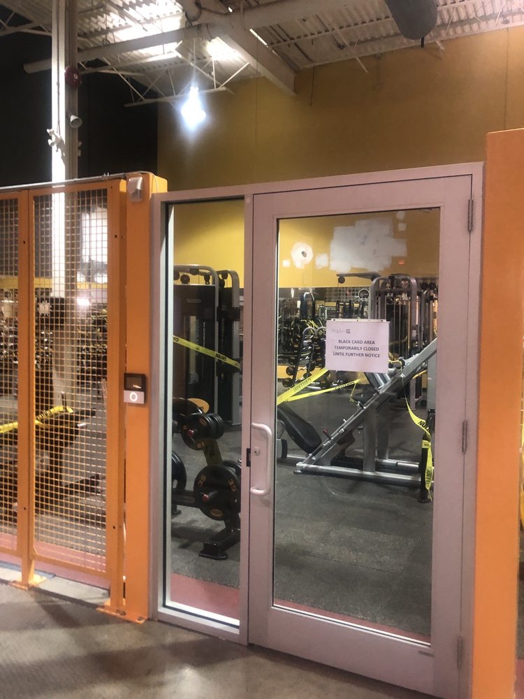 FIT4LESS - Updated June 2025 - 58 Photos & 29 Reviews - 1880 Eglinton ...