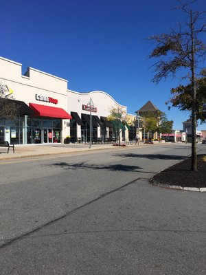 THE LOOP - Updated July 2025 - 16 Reviews - 90 Pleasant Valley St ...