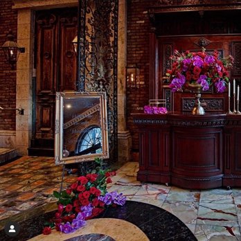 THE CRUZ BUILDING - Updated January 2025 - 201 Photos & 31 Reviews ...