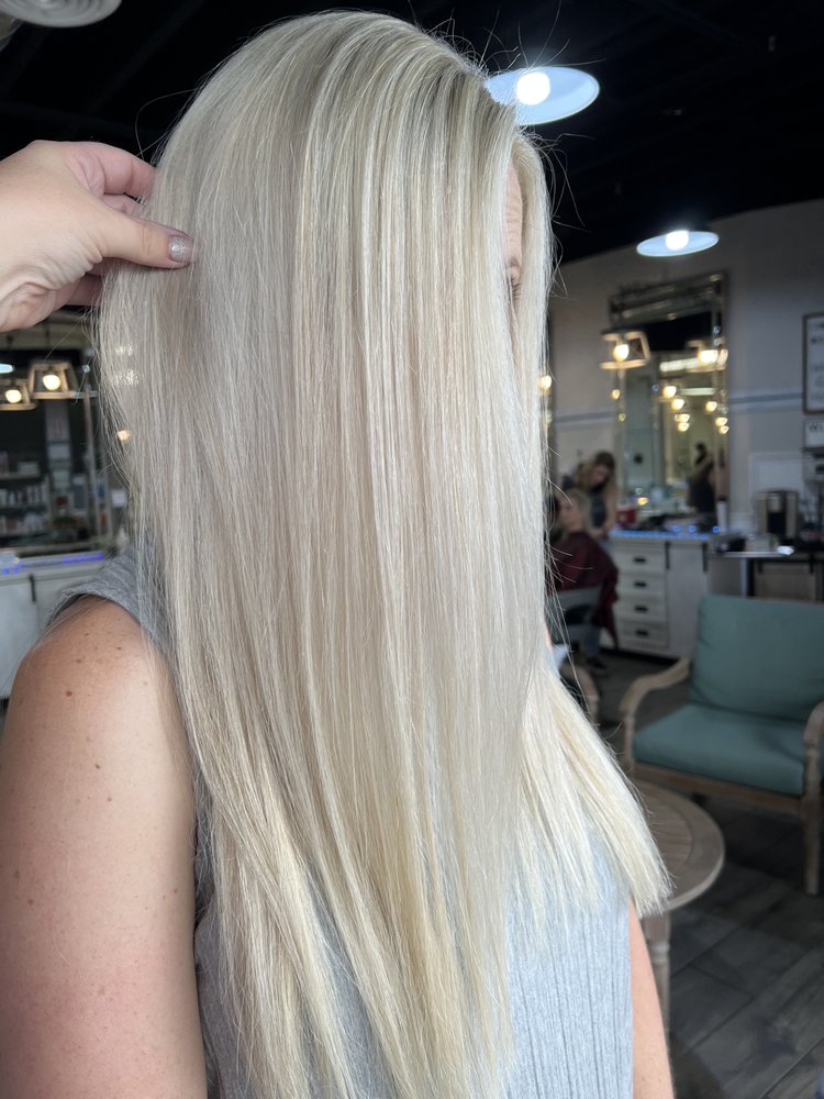 THE COLOUR PARLOR - Updated May 2024 - 957 Photos & 419 Reviews - 32395 ...