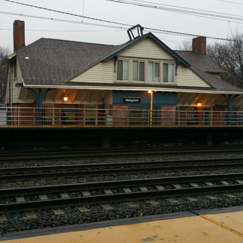 METUCHEN TRAIN STATION - Updated December 2025 - 20 Photos & 14 Reviews ...