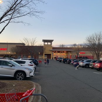 TARGET - Updated August 2025 - 62 Photos & 93 Reviews - 9841 Northlake ...