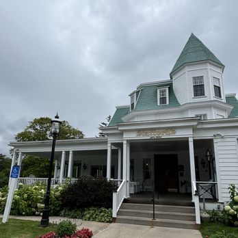 THE BAY VIEW INN - Updated December 2025 - 256 Photos & 52 Reviews ...