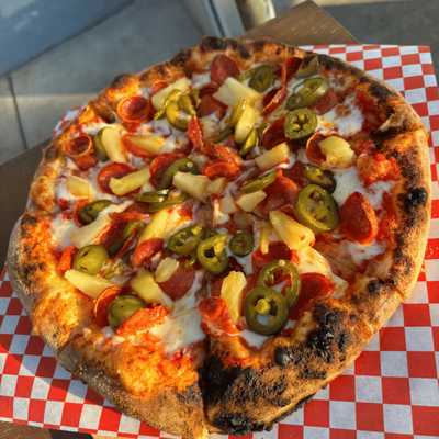 TIC TAC TOE PIZZA - Updated December 2025 - 200 Photos & 95 Reviews ...