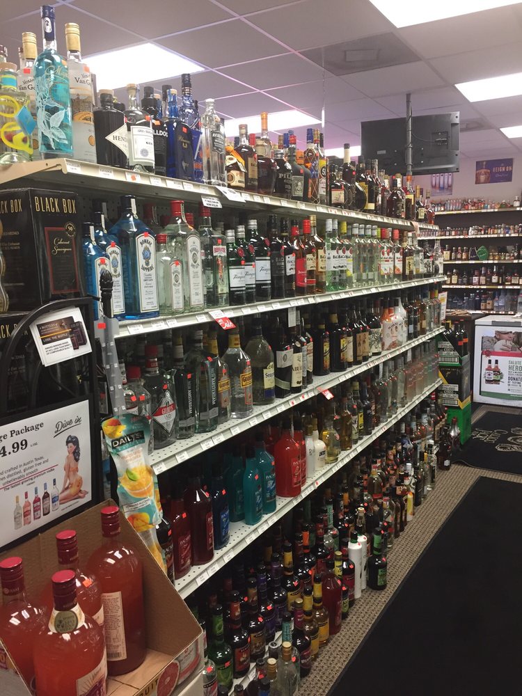 VILLAGE PACKAGE STORE - 10 Photos - 508 Ocean Blvd, St. Simons, GA - Yelp