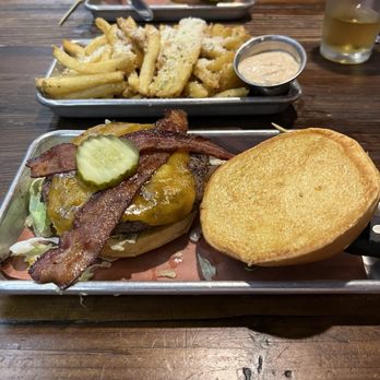 LSA BURGER AT GRANDSCAPE - Updated April 2024 - 277 Photos & 218 ...