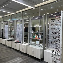 KAISER PERMANENTE OPTOMETRY - 12 Photos & 22 Reviews - 9400 E Rosecrans ...