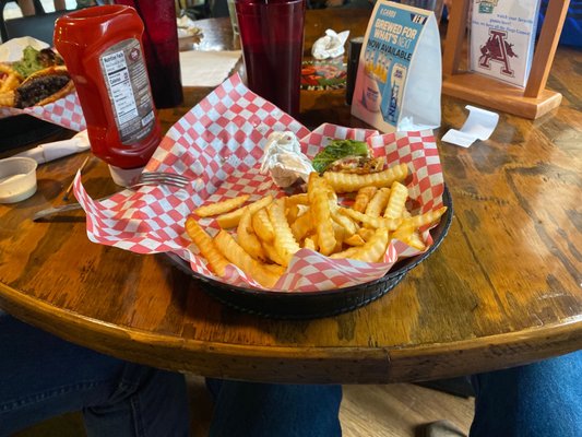 ROWDY BEAVER - Updated January 2026 - 100 Photos & 183 Reviews - 417 W ...