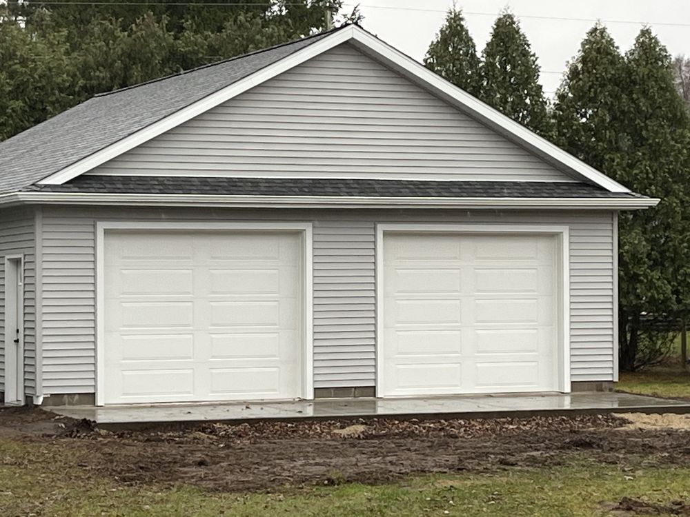 HOYER CONSTRUCTION - Updated December 2025 - 47 Photos - 1019 Chester ...