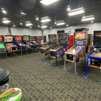 CAPTAIN’S AUCTION WAREHOUSE - Updated December 2025 - 39 Photos & 29 ...