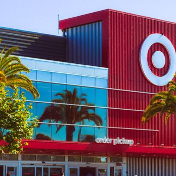 TARGET - Updated November 2025 - 252 Photos & 426 Reviews - 1057 ...