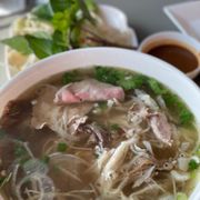 PHO MIGNON - 267 Photos & 339 Reviews - Vietnamese - 12557 116th Ave NE ...