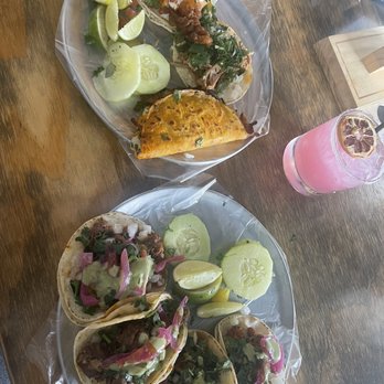 TACOS EL METATE - Updated July 2024 - 187 Photos & 162 Reviews - 2060 S ...