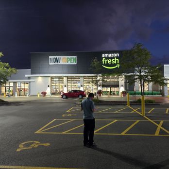 AMAZON FRESH - Updated January 2026 - 83 Photos & 24 Reviews - 325 E ...
