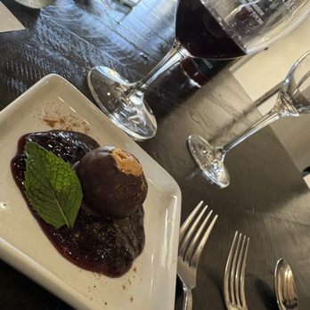 WILLIAMSON WINES YOAKIM BRIDGE ESTATE - Updated December 2025 - 68 ...