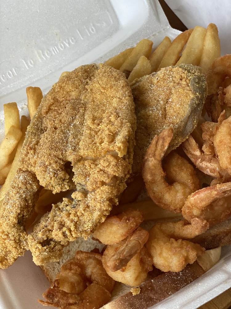 RED SNAPPER - 29 Photos & 64 Reviews - Fast Food - 1418 E 53rd St ...