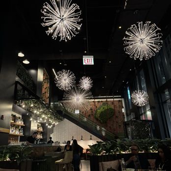 KINDLING DOWNTOWN COOKOUT & COCKTAILS - Updated June 2025 - 443 Photos ...