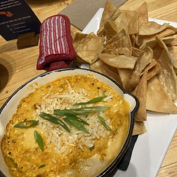 ROUGH & TUMBLE PUB - Updated August 2025 - 148 Photos & 106 Reviews ...