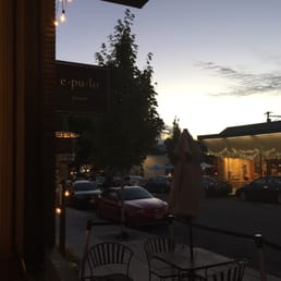 EPULO BISTRO - Updated October 2025 - 534 Photos & 564 Reviews - 190 ...