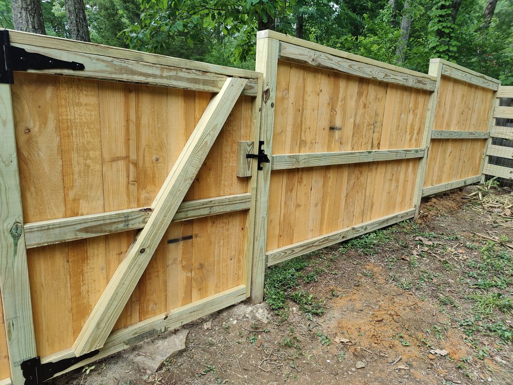 BATTLEFIELD FENCE - Updated April 2025 - 14 Photos - Chattanooga Valley ...