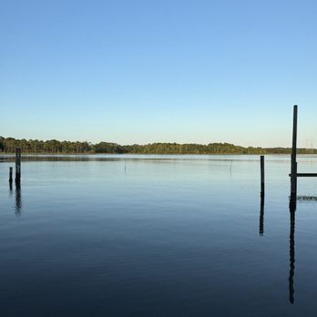 BOON DOCKS RESTAURANT - Updated October 2025 - 174 Photos & 290 Reviews ...