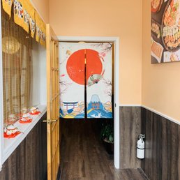 HUG SUSHI - Updated May 2026 - 216 Photos & 77 Reviews - 550 Highway 7 ...