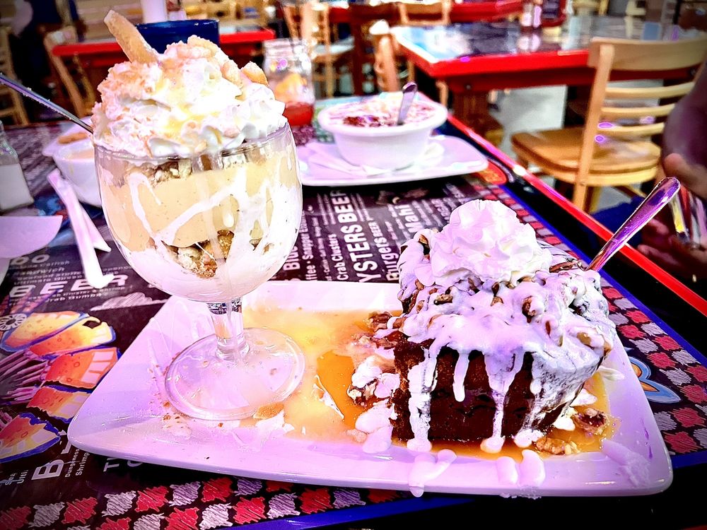 TJ REED’S FLIPPERS - Updated August 2024 - 173 Photos & 261 Reviews ...