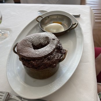 SAILS RESTAURANT - Updated July 2024 - 413 Photos & 249 Reviews - 301 ...