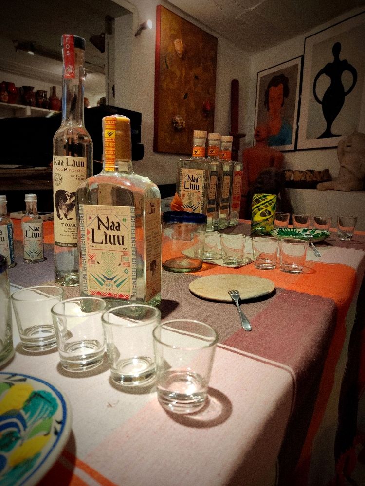 MEZCAL TASTING: ESCAPADE COMPANY - 06700, Plaza Río de Janeiro 52, Roma ...