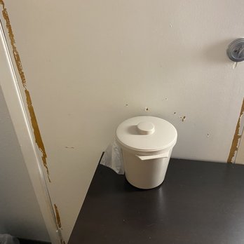 GATEWAY INN - Updated September 2024 - 34 Photos & 43 Reviews - 1780 ...