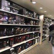 MICRO CENTER - 60 Photos & 225 Reviews - Computers - 13929 North ...