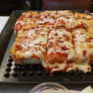CAFE APIZZA - Updated June 2025 - 18 Photos - 1634 Wyoming Ave, Forty ...