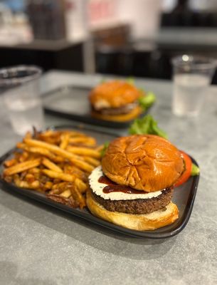 TWISTED ROOT BURGER - Updated August 2025 - 199 Photos & 197 Reviews ...