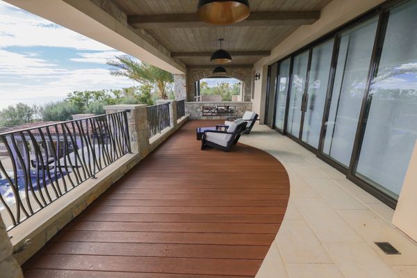 LA DECKS - Updated April 2026 - 671 Photos & 145 Reviews - 10880 ...