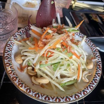 MAKIIN - Updated July 2024 - 602 Photos & 140 Reviews - 2651 Kipling St ...