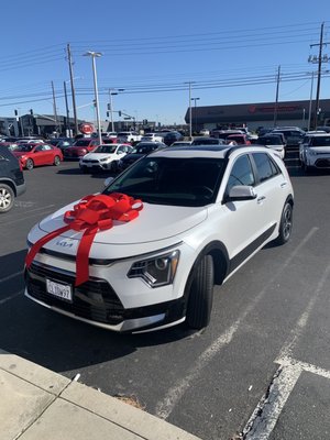 VALLEY KIA OF MODESTO - Updated December 2025 - 52 Photos & 137 Reviews ...