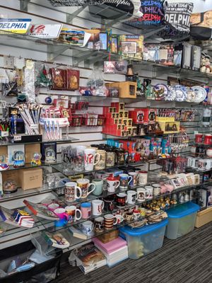 PHILLY SOUVENIR - Updated January 2026 - 16 Photos & 17 Reviews - 64 N ...