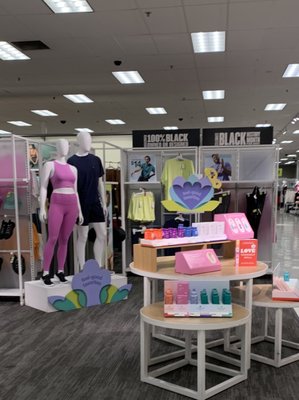 TARGET - Updated December 2025 - 98 Photos & 140 Reviews - 43525 10th ...