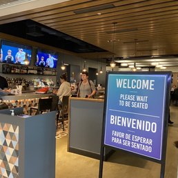 METROPOL RESTAURANT - Updated October 2025 - 39 Photos & 21 Reviews ...