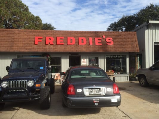 FREDDIE’S SERVICE STATION - Updated January 2026 - E US Hwy 80, Tybee ...