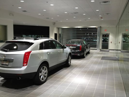 CADILLAC OF NAPERVILLE - Updated December 2025 - 26 Photos & 81 Reviews ...